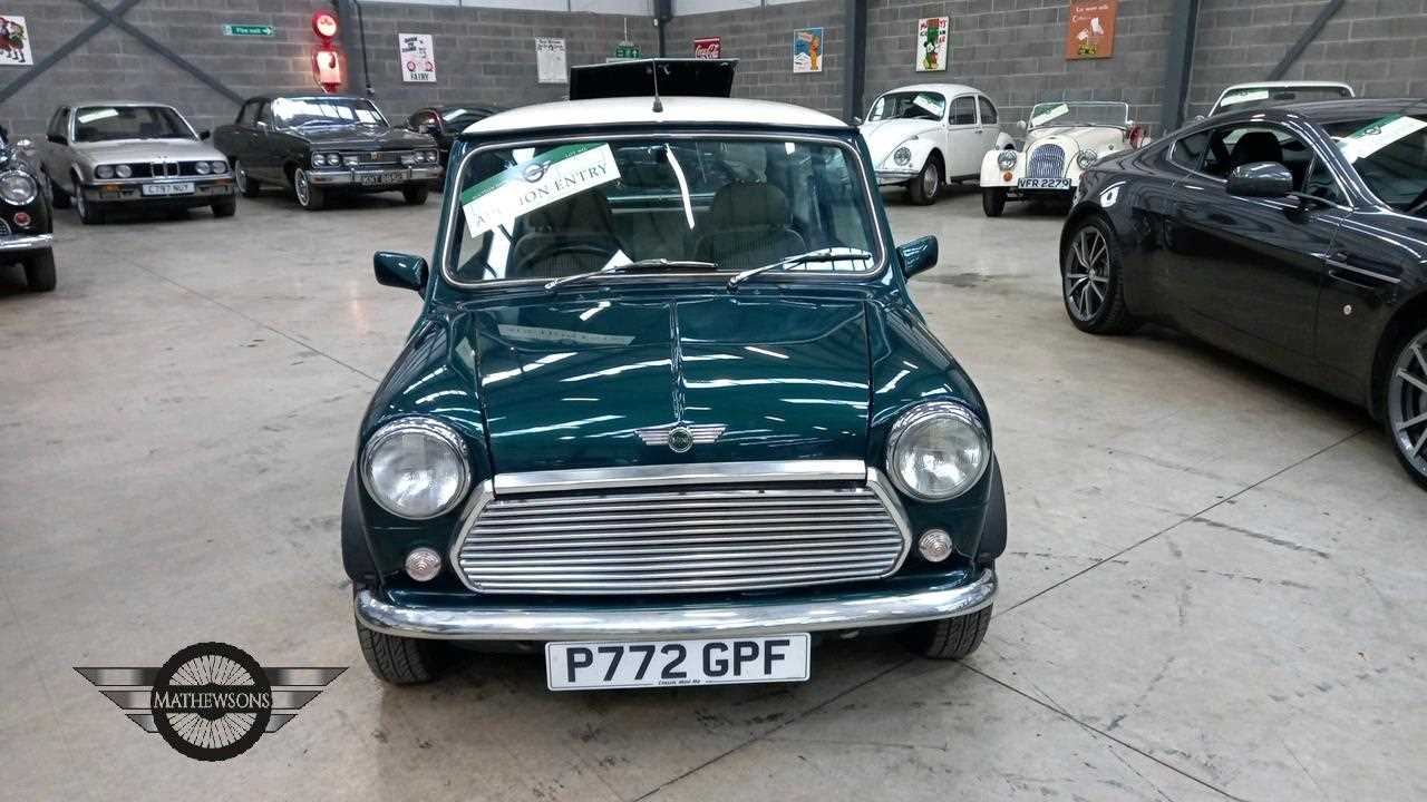 Lot 206 - 1997 MINI MAYFAIR