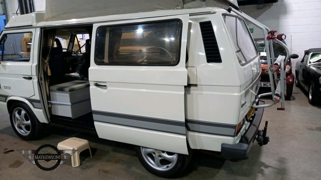 Lot 216 - 1989 VOLKSWAGEN TRANSPORTER TD 5 DIESEL