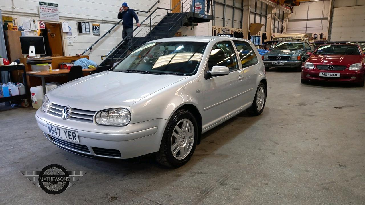 Lot 290 - 2000 VOLKSWAGEN GOLF GTI TURBO