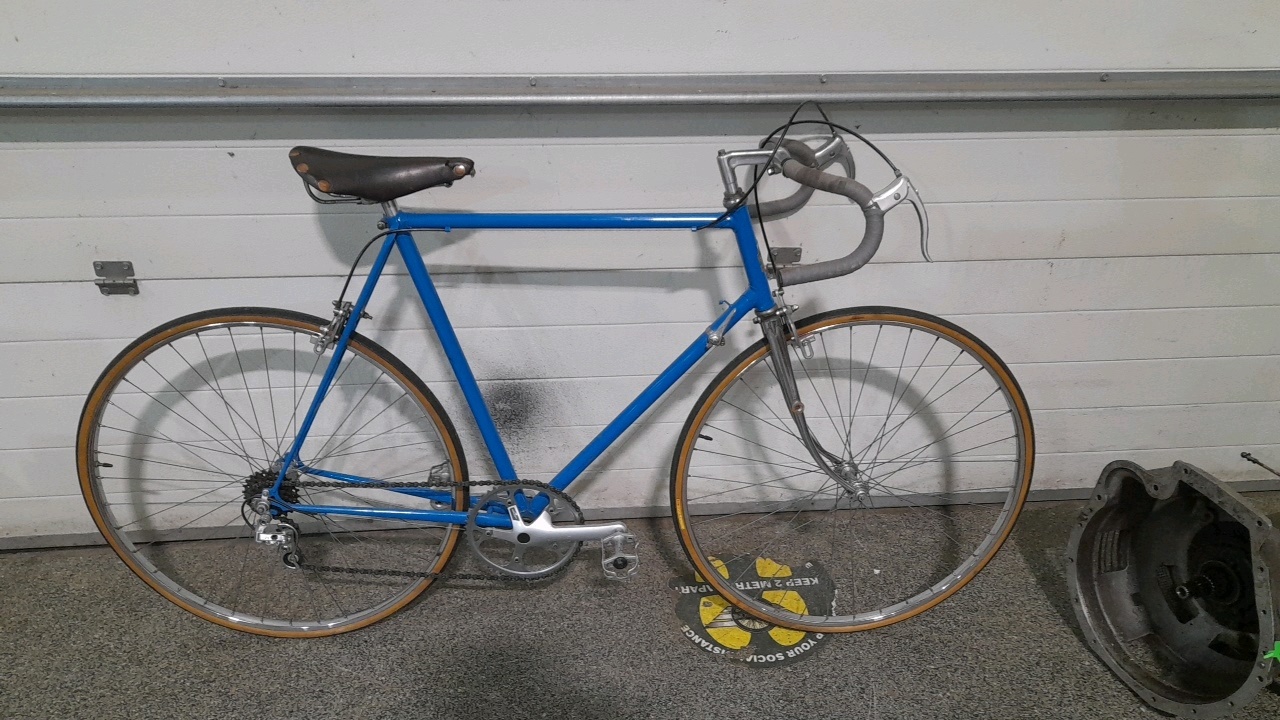 Lot 635 - 1958 CLAUD BUTLER LIGHT WEIGHT RACING BIKE