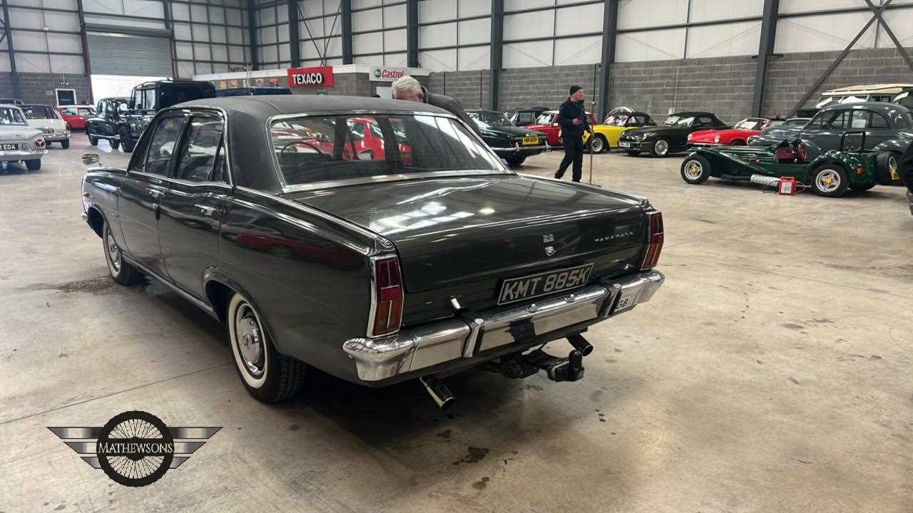 Lot 8 - 1971 VAUXHALL VISCOUNT