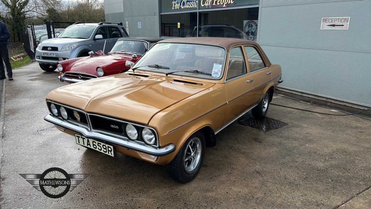 Lot 485 - 1977 VAUXHALL MAGNUM 1800 AUTO
