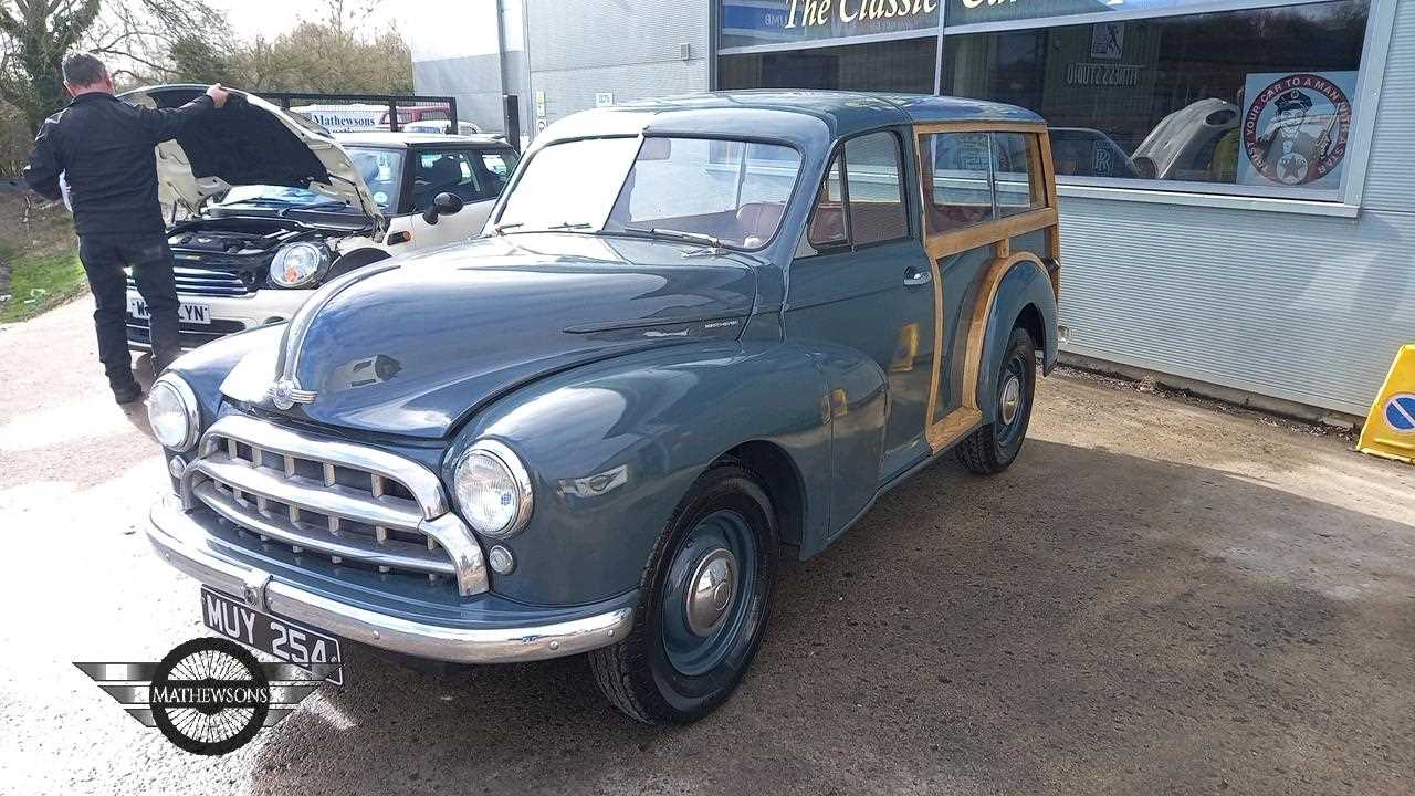Lot 233 - 1954 MORRIS OXFORD SERIES MO TRAVELLER