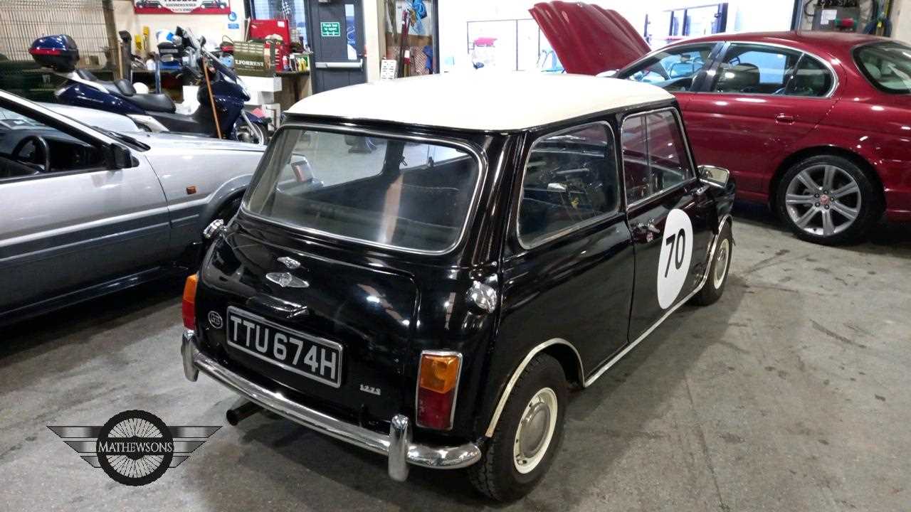 Lot 589 - 1970 MINI COOPER S