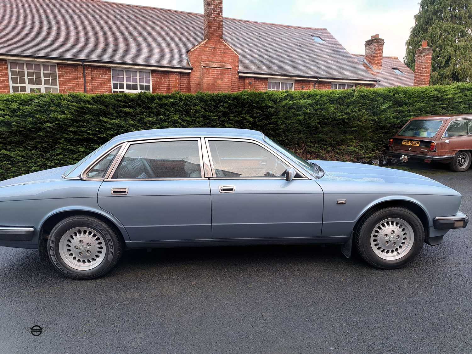 Lot 301 - 1989 JAGUAR SOVEREIGN