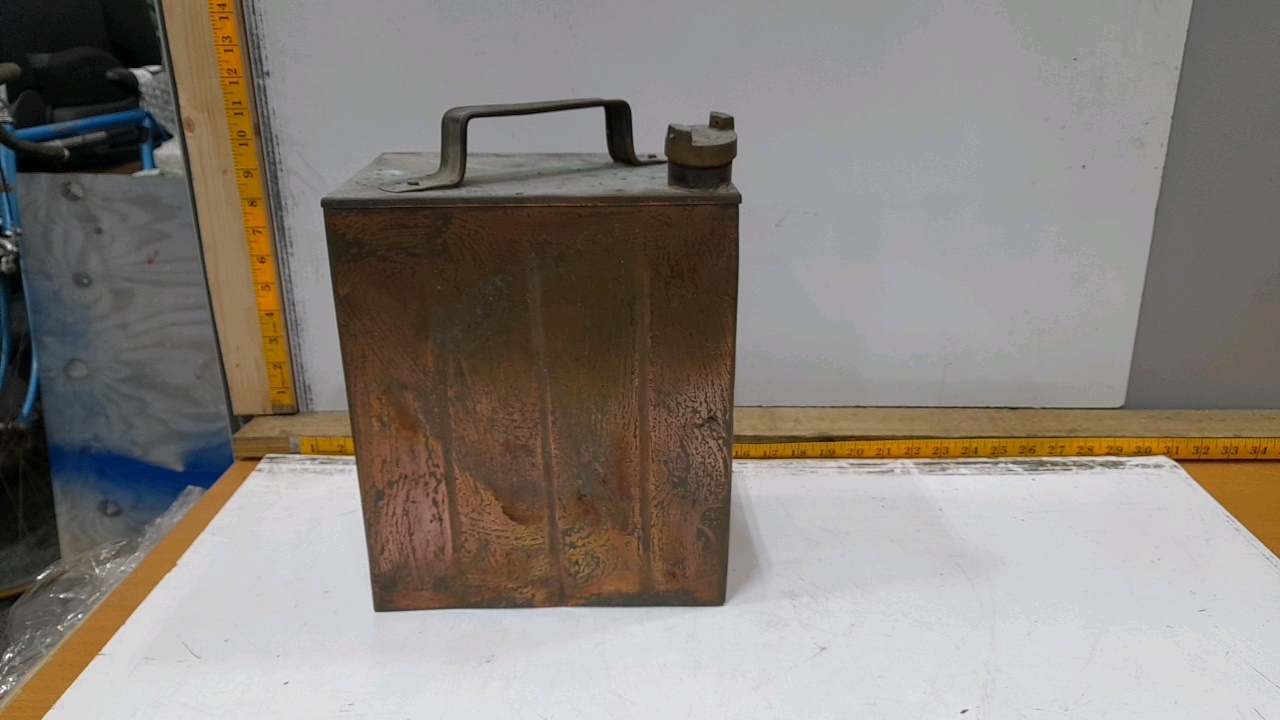 Lot 77 - COPPER SHELL PETROL CAN